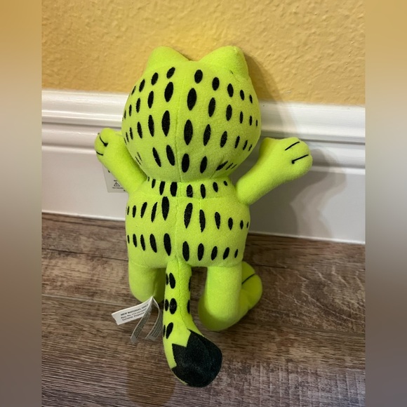 garfield & odie | Toys | Nwt Mini Neon Green Garfield Plush | Poshmark